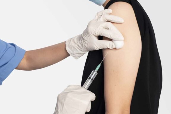 Vivitrol: Uses, Side Effects, & Treatment | Sandstone Care